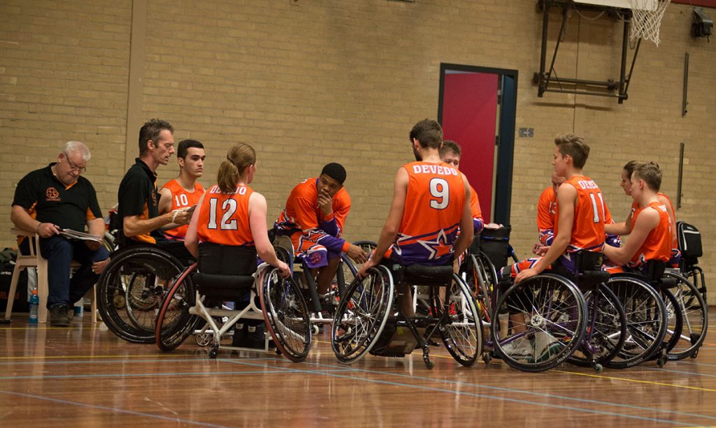 DeVeDo wint eerste beker wedstrijd van BC Apollo - s.c. DeVeDo
